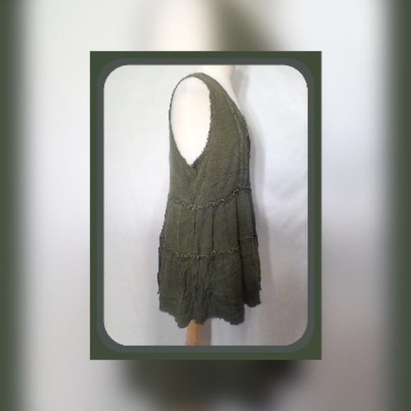 Indigo Thread | Tops | Indigo Thread Dark Sage Green Size L | Poshmark